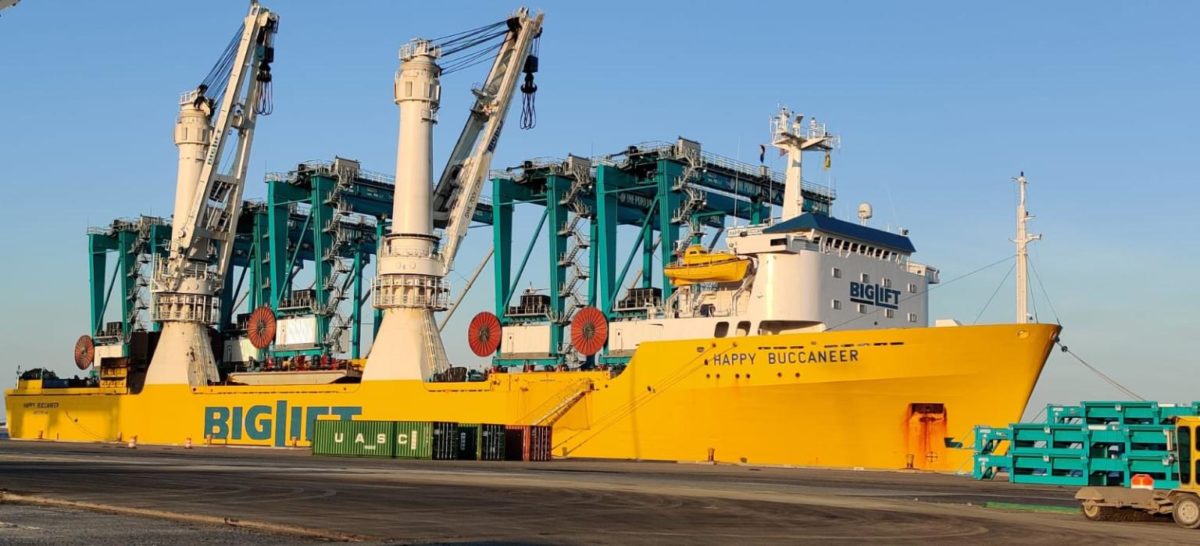 Automated Stacking Cranes! - Tidewater Staffing